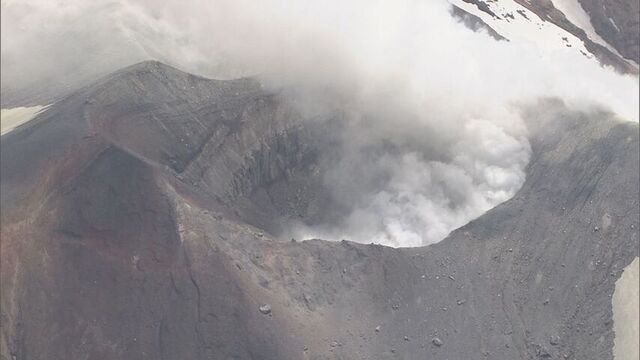 十勝岳の噴火警戒、レベル2「火口周辺規制」へ引き上げ 火口から約1・5キロは噴火に伴う噴石に警戒を HTB北海道ニュース